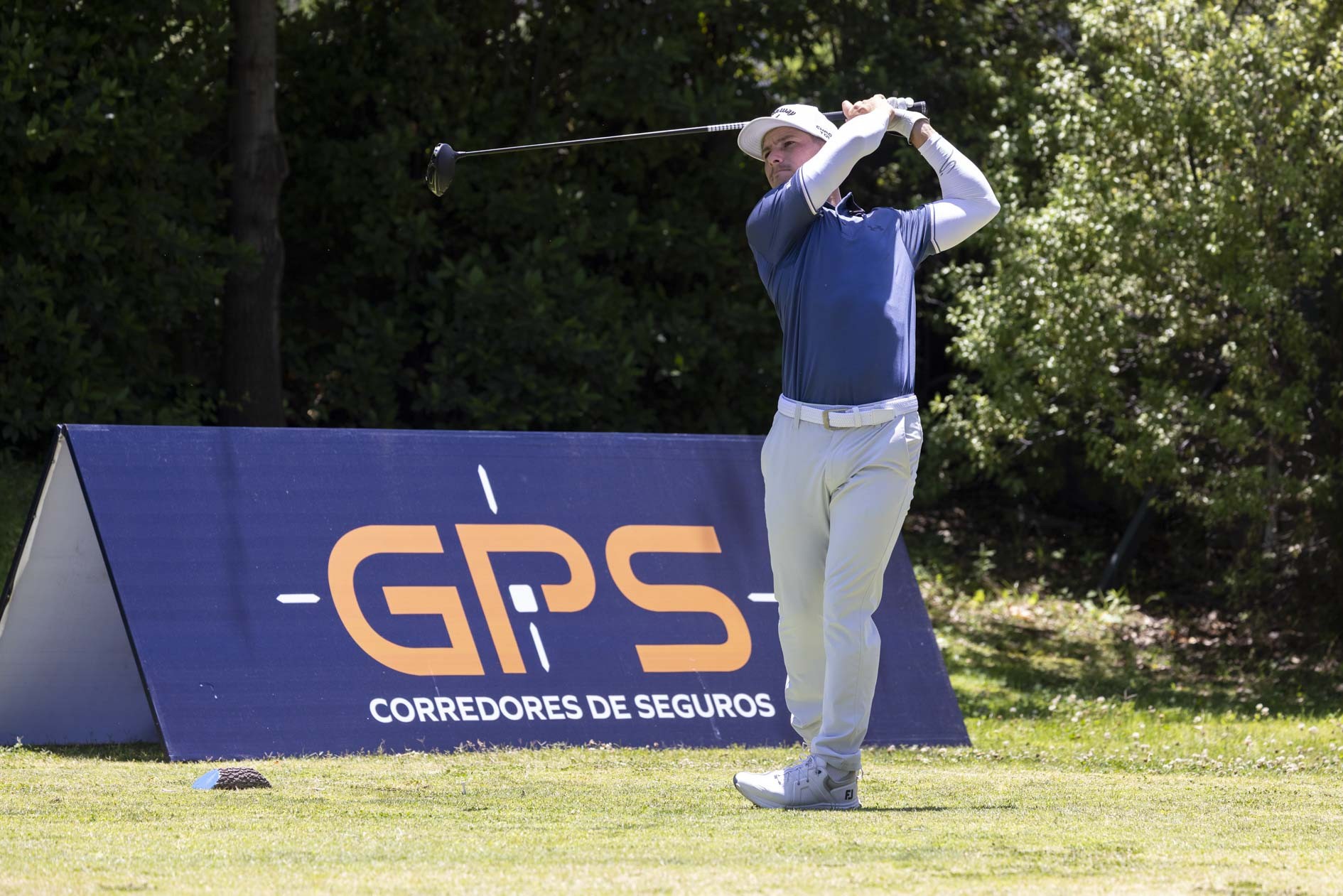 Agustín Errázuriz consolida su liderato en el Abierto del Club de Golf ...